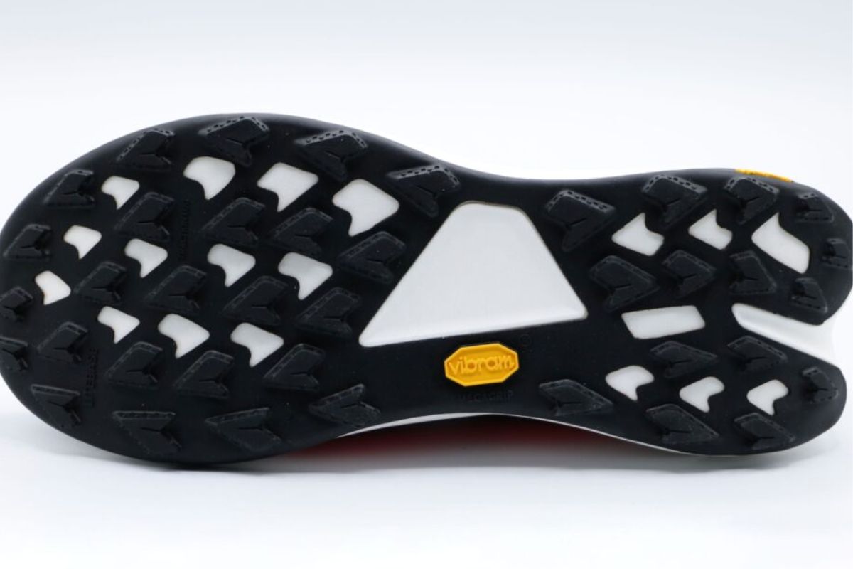 Hoka Tecton X 3 : Le test de la chaussure de Jim Walmsley